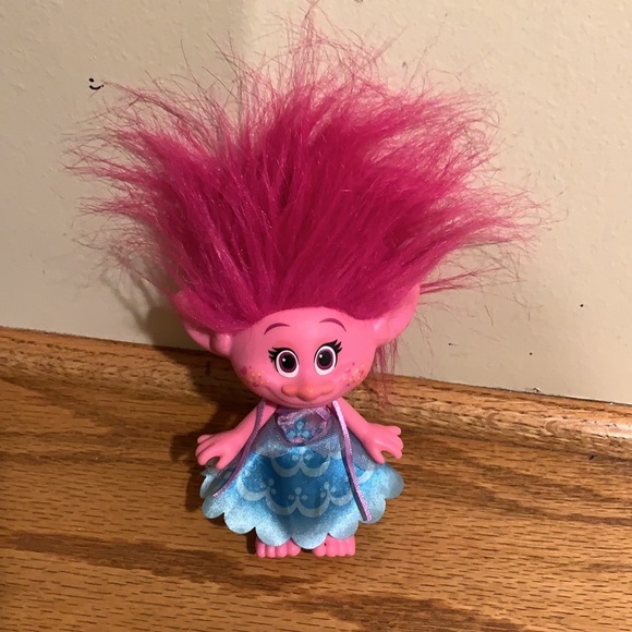 Trolls | Toys | Trolls Poppy Hug Time Harmony Figure | Poshmark
